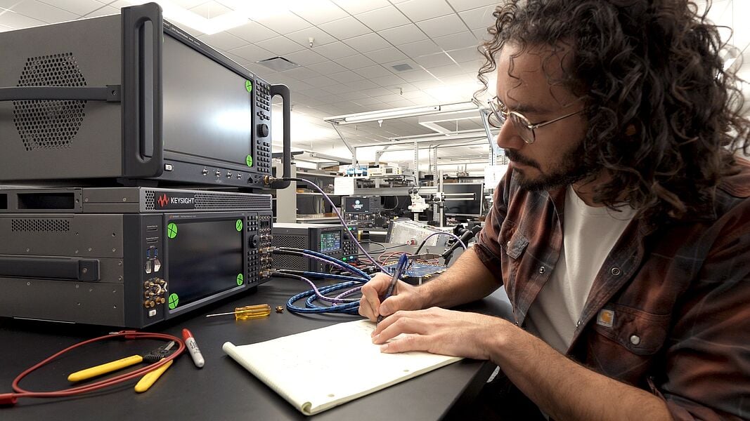 Understanding How Transistors Function: A Guide for Electrical ...